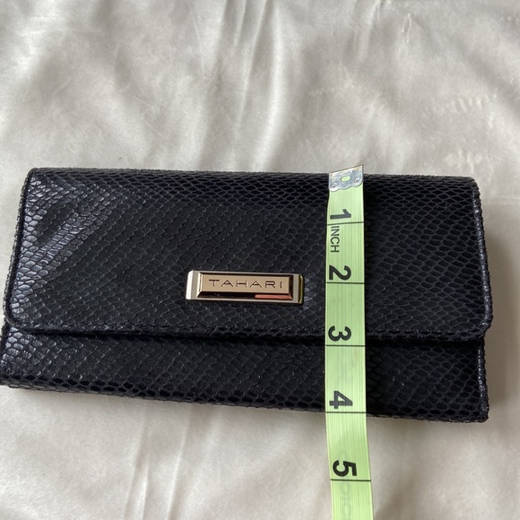 Tahari | Bags | Tahari Black Snake Texture Large Travel Wallet With ...